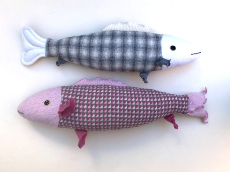 A Pink Fish! A White Fish! | Doll